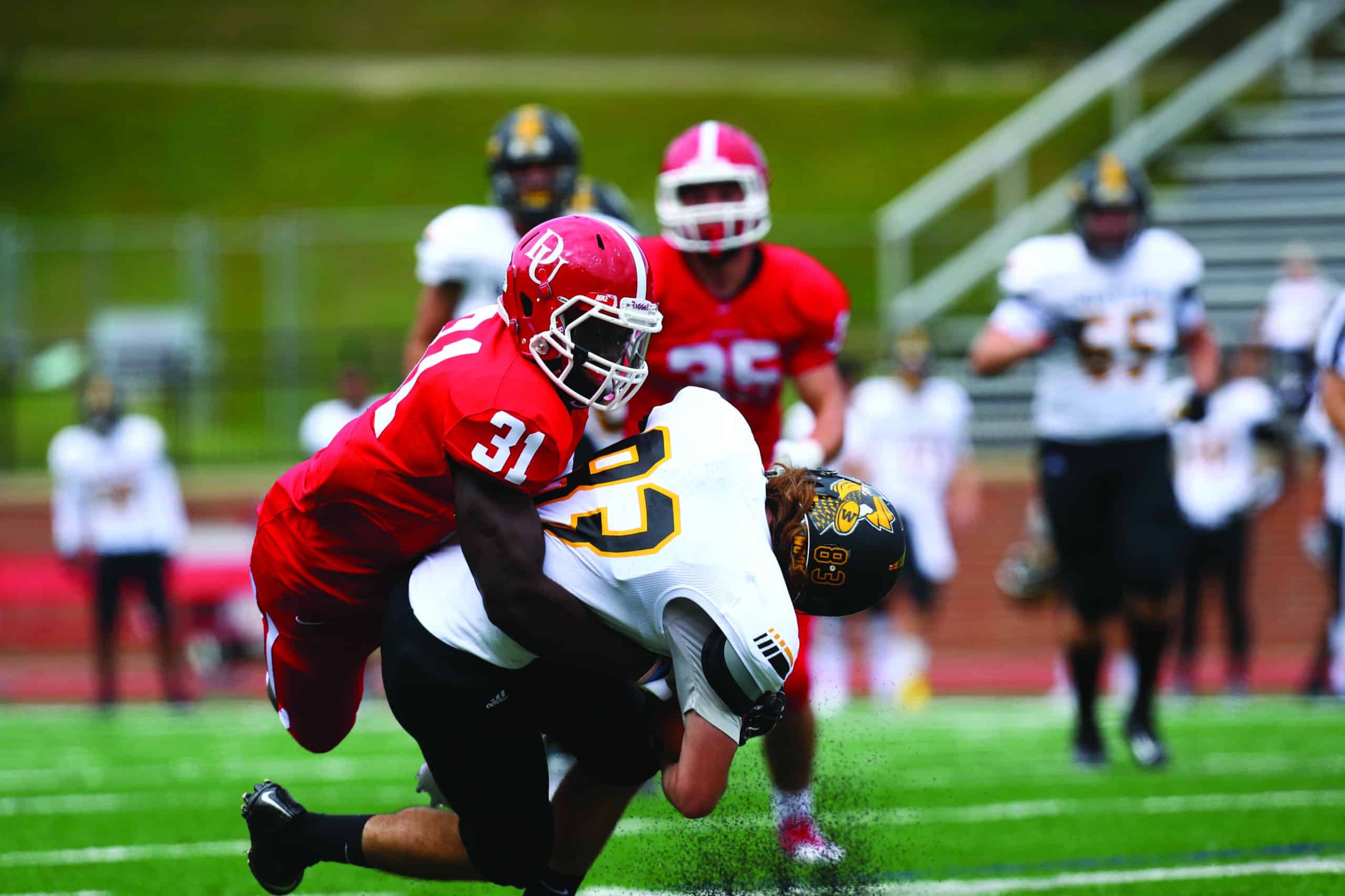 Football ends streak after losing to DePauw University, 30-16 – The ...